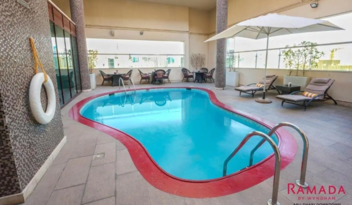 Ramada by Wyndham Abu Dhabi Downtown — Hotel nel cuore di Abu Dhabi con ...