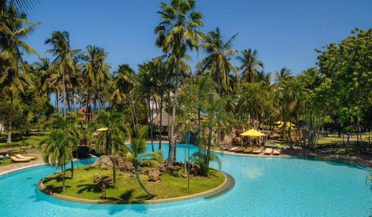 Sarova Whitesands Beach Resort & Spa, Mombasa – Resort fronte mare con ...